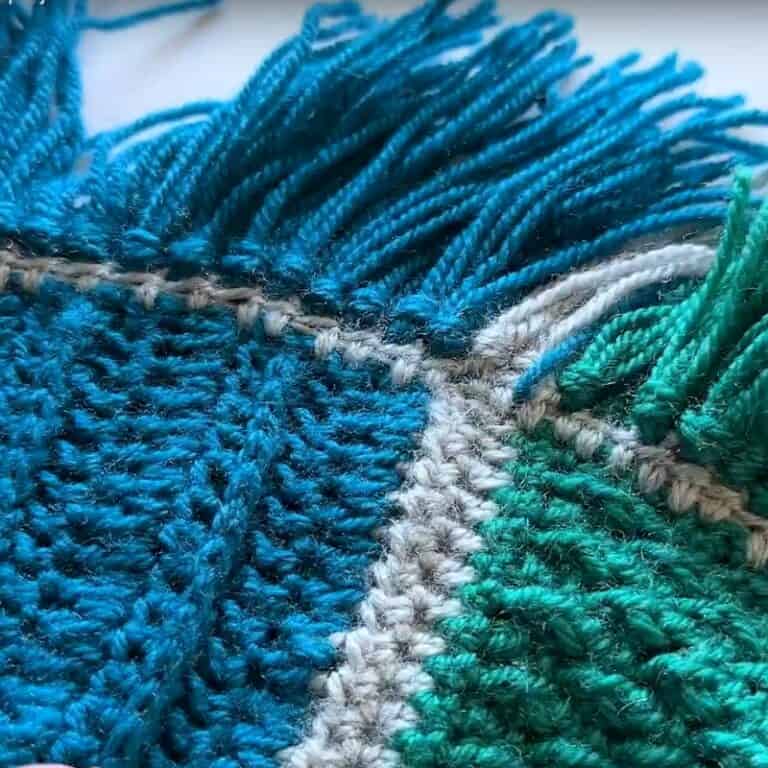 Easy Crochet Fringe Edging—Blanket border Tutorial - Juniper and Oakes
