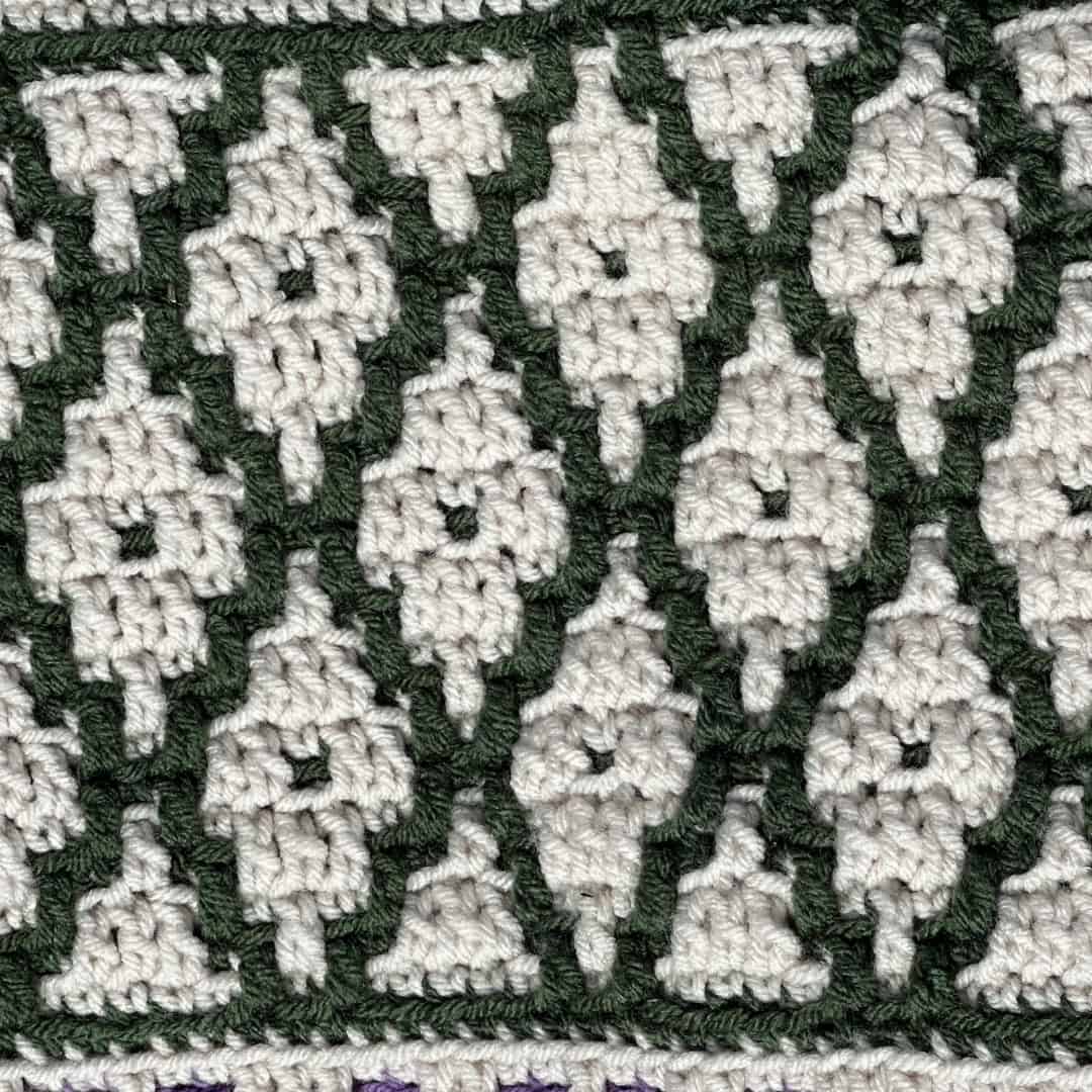Lovely Mosaic Crochet Lattice Pattern + Free Chart - Juniper and Oakes