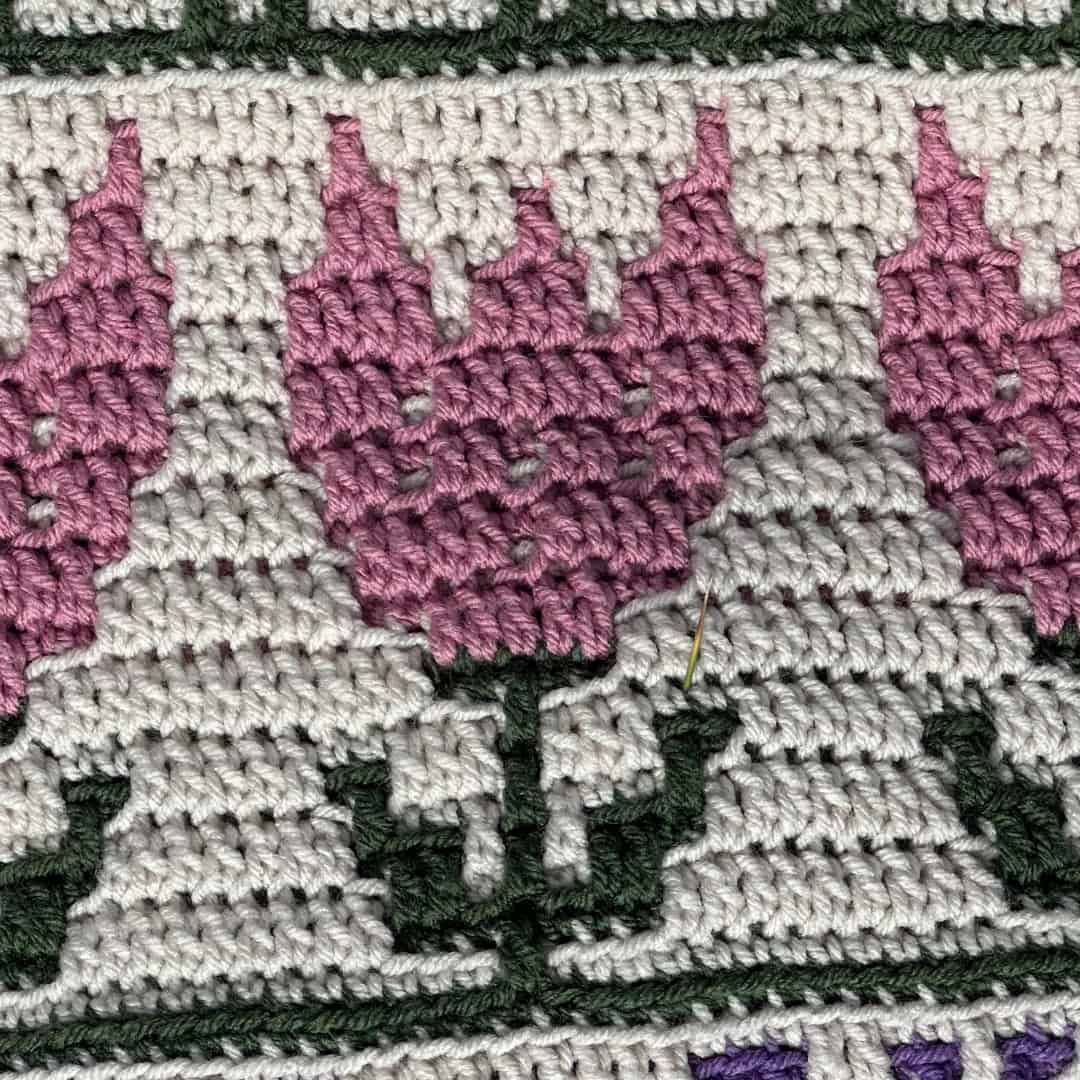 Mosaic Crochet Tulips Pattern + Free Chart - Juniper and Oakes